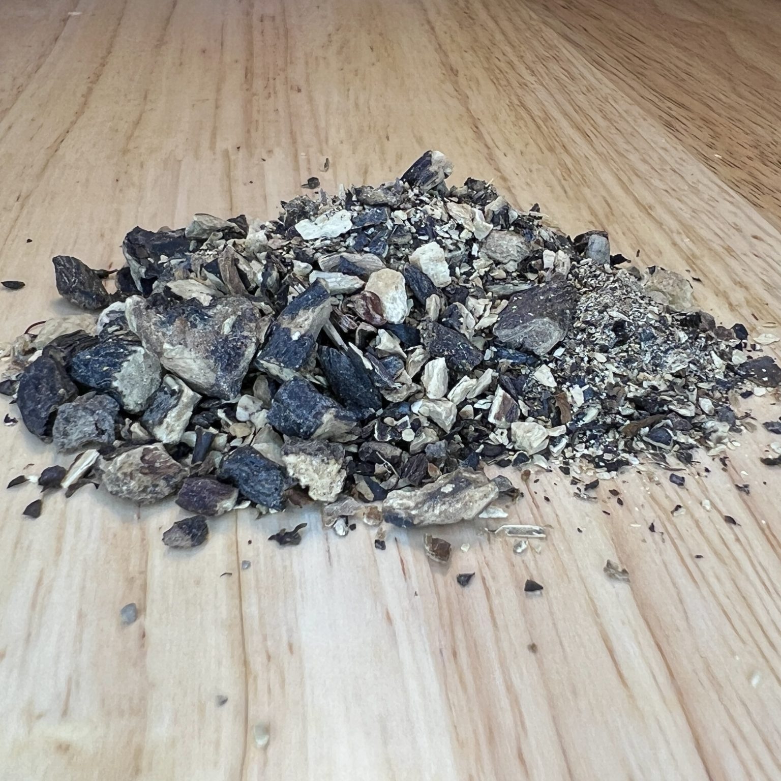 Comfrey Root (Symphytum officinale) - Three Wishes Apothecary